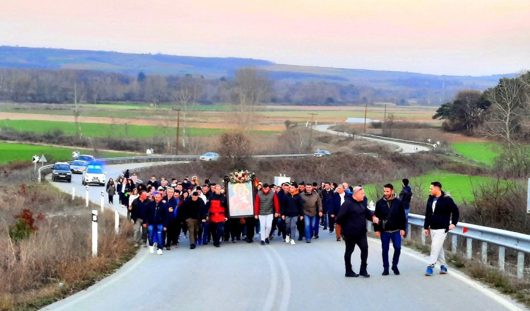 Εβρος: Ένα πρωτότυπο έθιμο της περιφοράς των εικόνων στη Δαδιά - Pame Evro