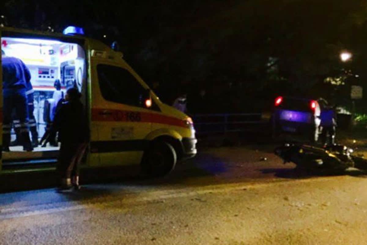 Διδυμότειχο: Δύο τραυματίες από σύγκρουση δίκυκλου με αυτοκίνητο ...